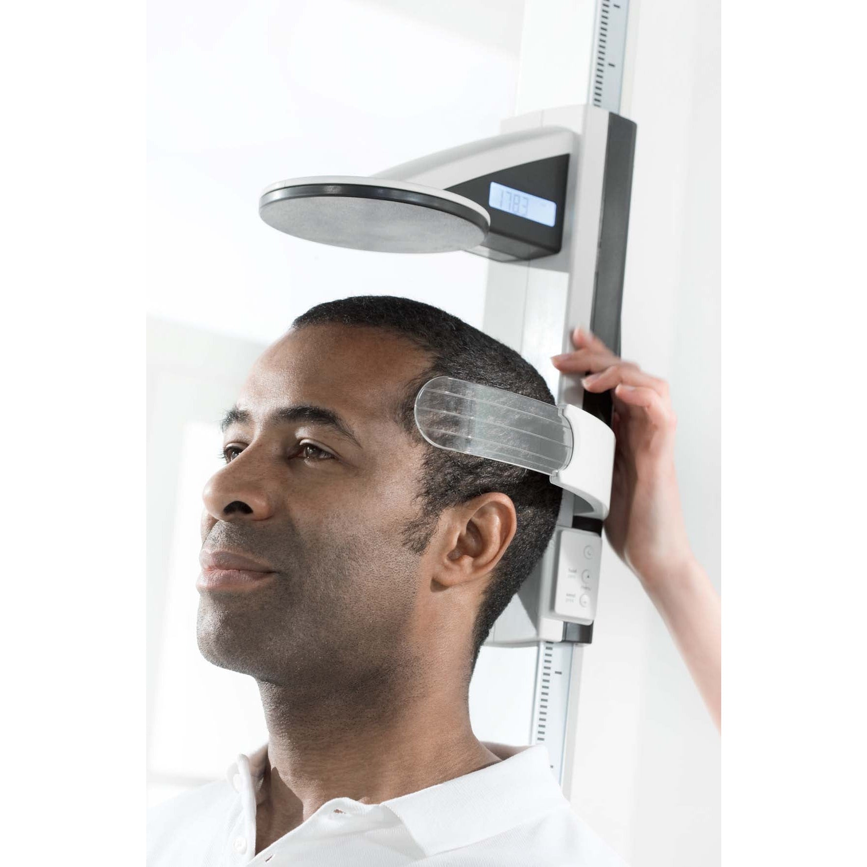 seca 285 - EMR-Validated Measuring Station for Height and Weight (Clas