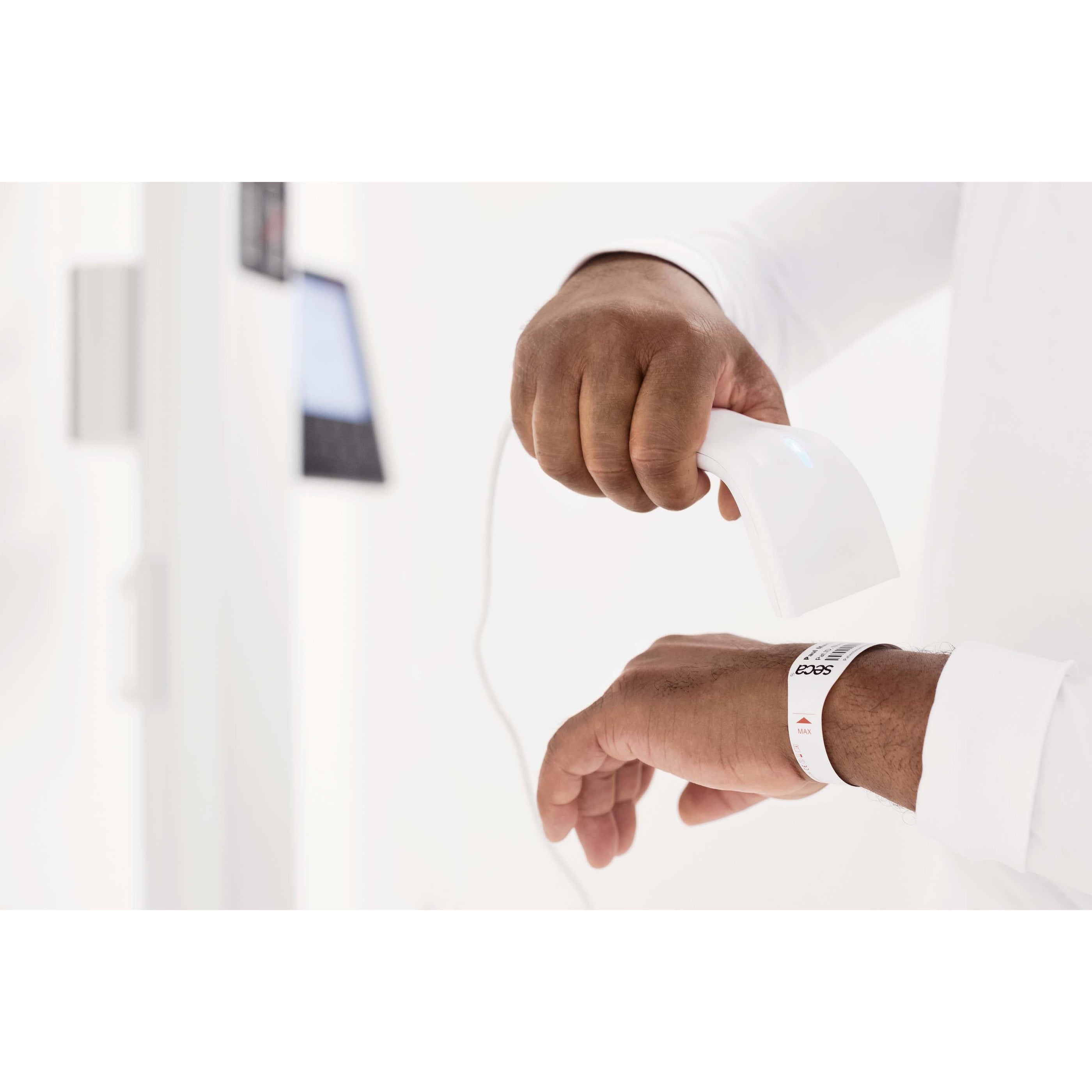 seca 287 - EMR-Validated Ultrasonic Measuring Station With Voice Guida